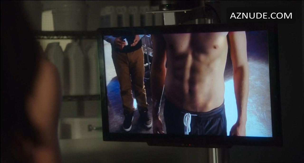 Grant Gustin Nude And Sexy Photo Collection Aznude Men
